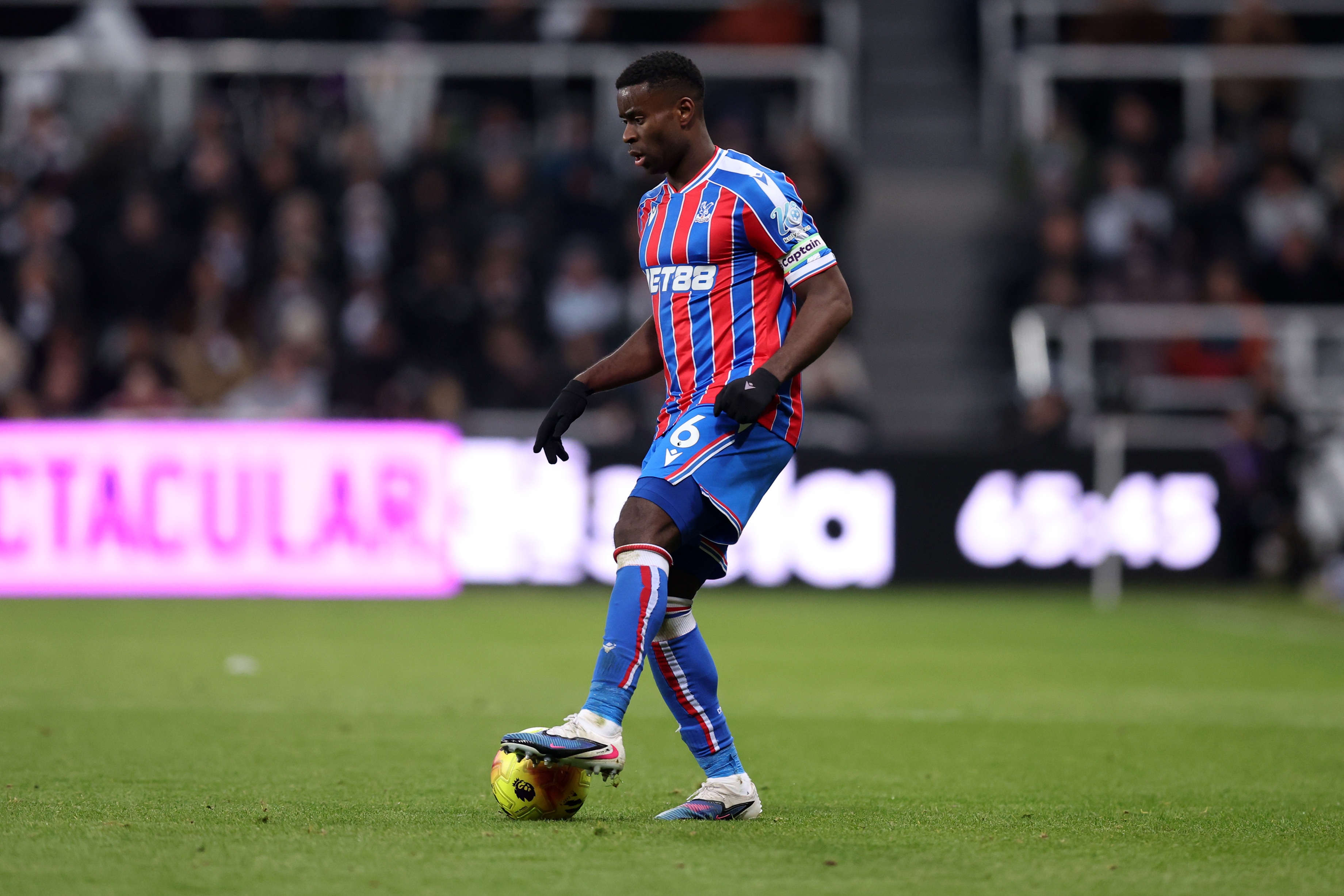 Bayern could miss out on Jeremy Jacquet to Chelsea or Man City